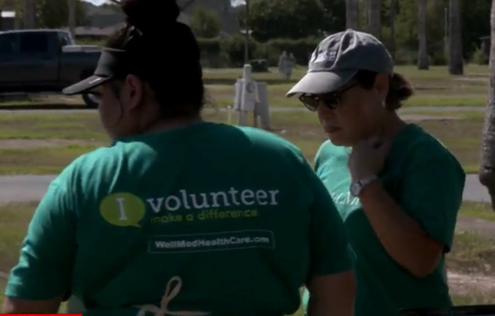 WellMed volunteers join with the Texas Ramp Project in Harlingen to ...